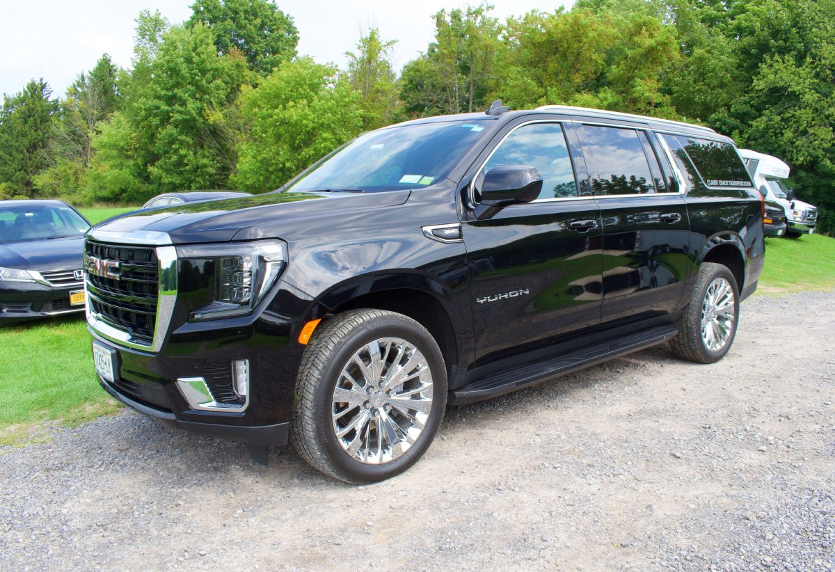 Full Size SUV Service In CNY WNY Classy Coach Transportation